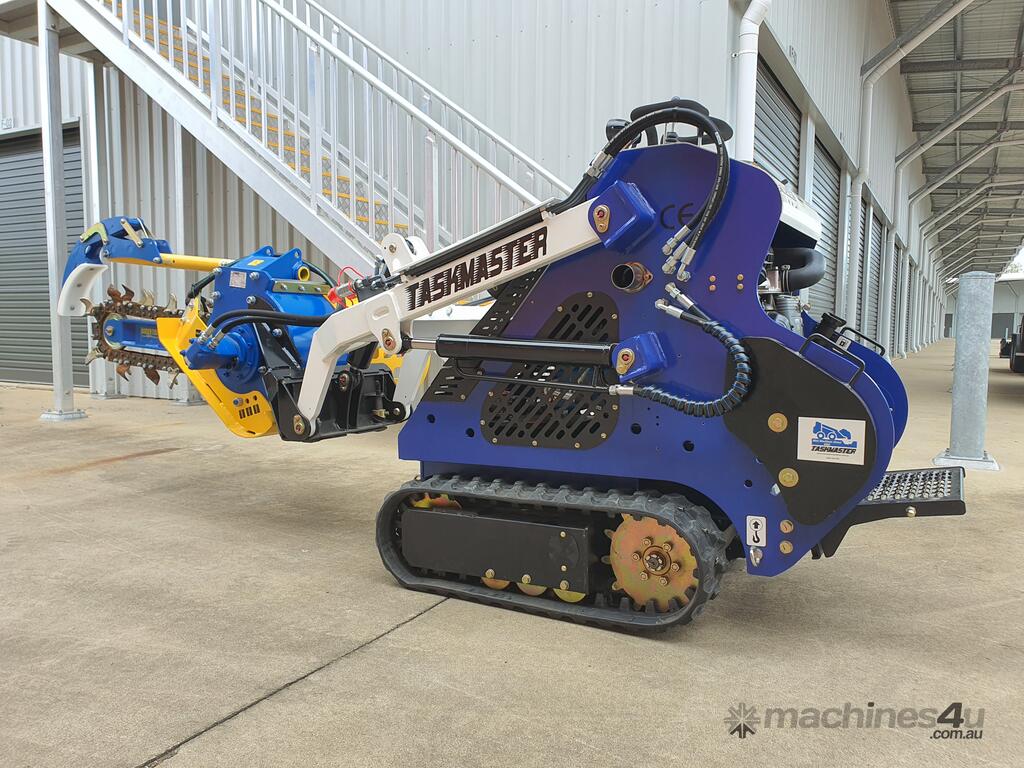 New 2022 Taskmaster TASKMASTER Mini Loader - Track Drive - 23 hp Petrol ...