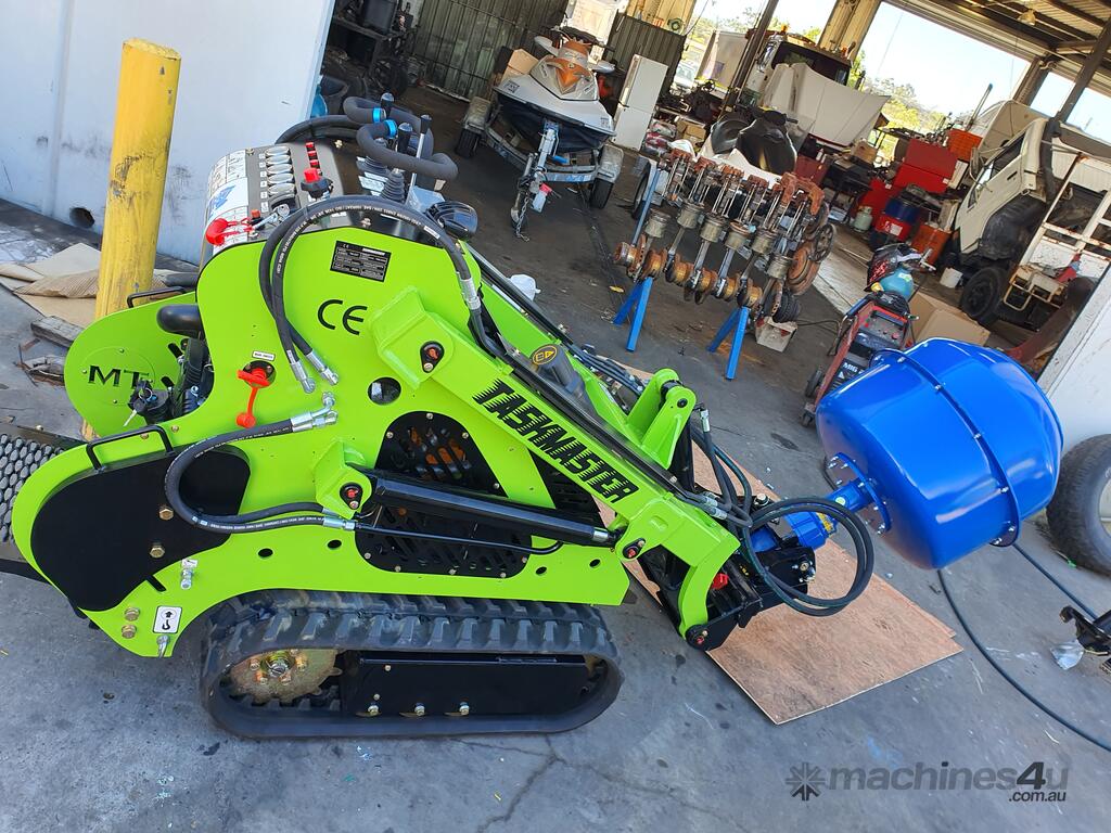 New 2022 Taskmaster TASKMASTER Mini Loader - Track Drive - 23 hp Petrol ...