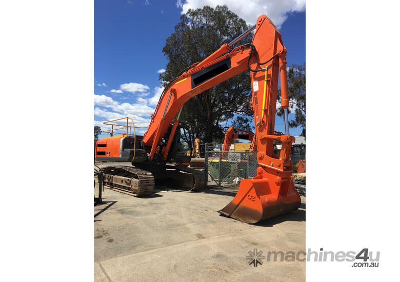 Used 2012 Hitachi ZX350H-3 Excavator in , - Listed on Machines4u