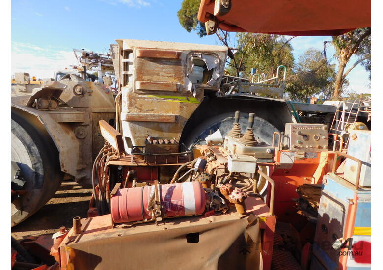 Used 2001 tamrock 2001 TAMROCK QUASAR 1L-PRODUCTION DRILL RIG Hydraulic ...