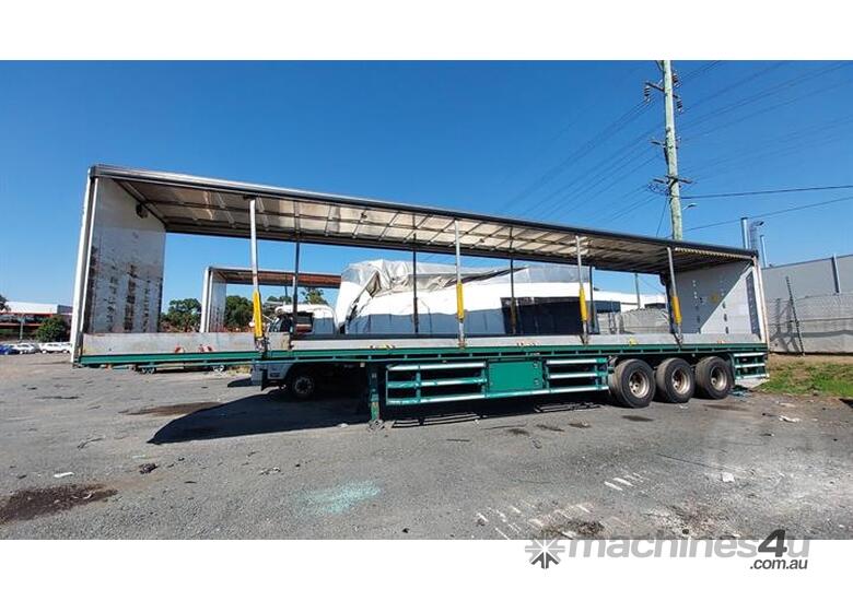 Buy Used maxi trans ST3 Tautliner Trailer in , - Listed on Machines4u