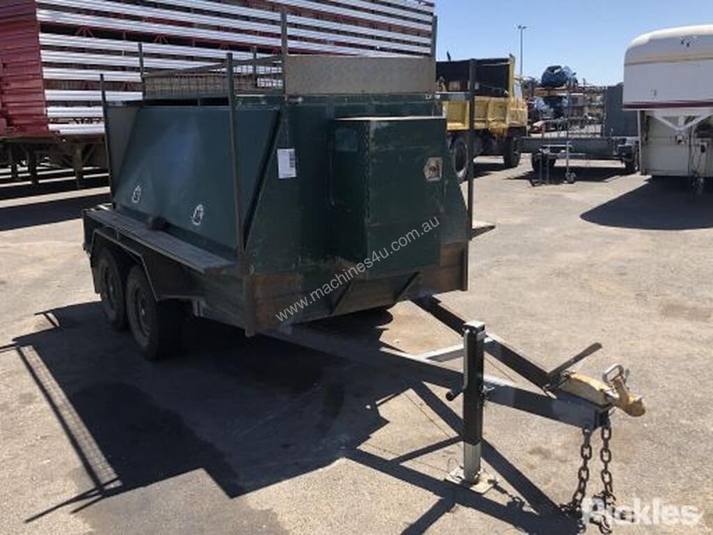 Buy Used Congo 2005 Congo Enclosed Trailers in , - Listed on Machines4u