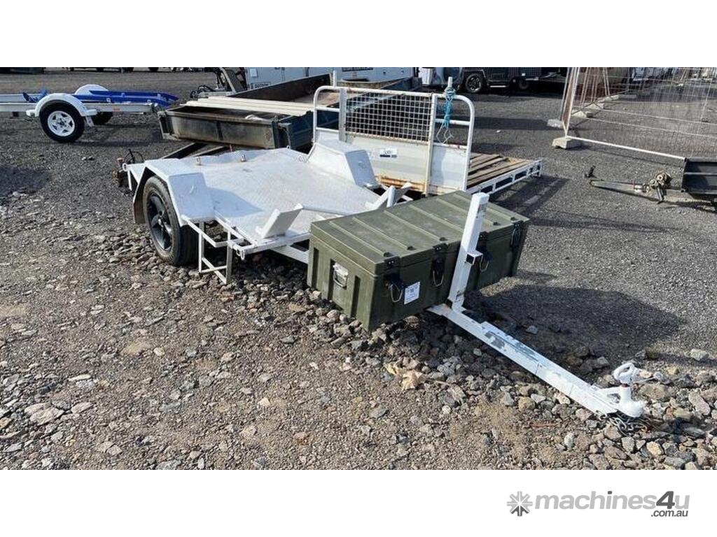 Buy Used victorian trailers Victorian Trailers Heavy Duty 3 Motorcycle ...