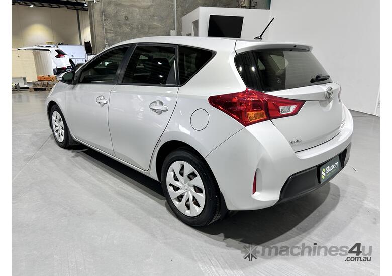 Buy Used 2013 Toyota 2013 Toyota Corolla Ascent Petrol Council Asset ...