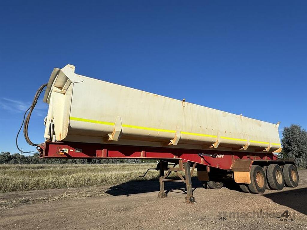 Buy Used 2010 MICK MURRAY WELDING SIDE TIPPER 2010 MICK MURRAY WELDING ...