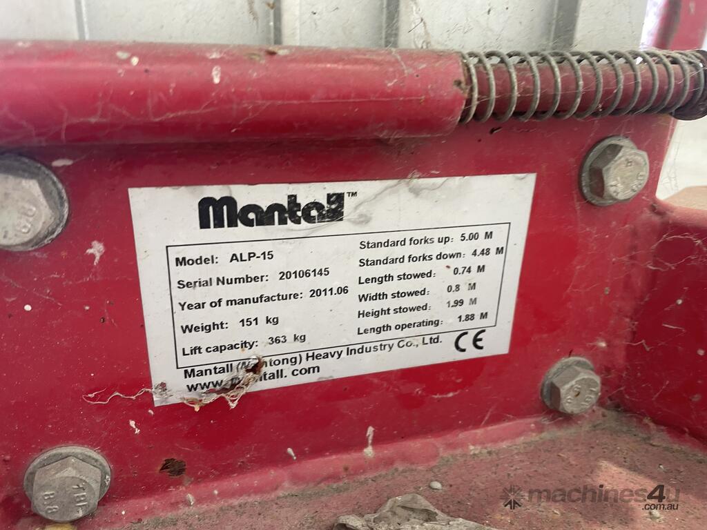 Used Mantall ALP-15 Material Lift in Machines1, NSW