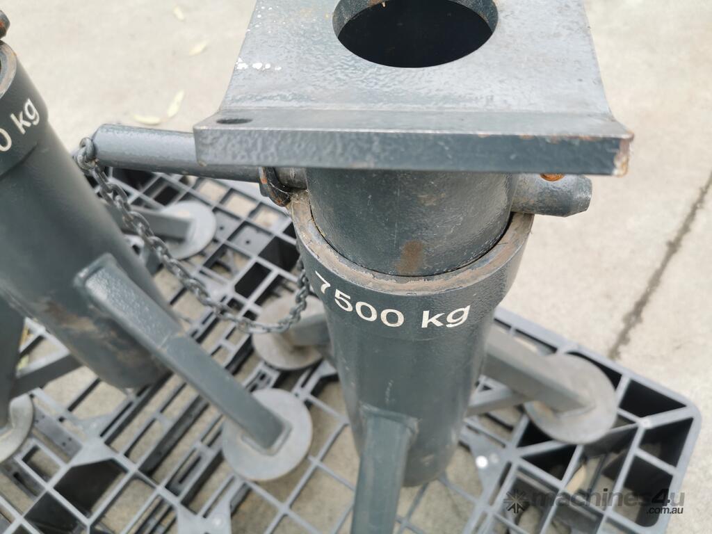 Used 4 x 7 5T Truck Workshop Jacks in , - Listed on Machines4u