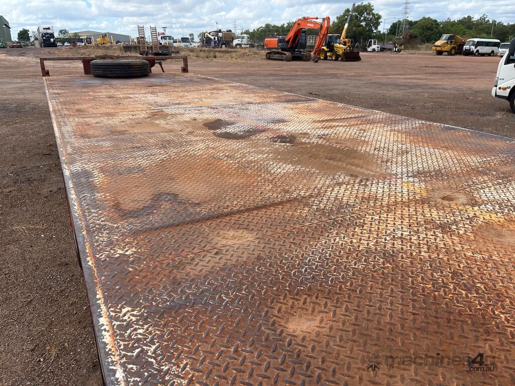 Buy Used 2012 borg 2012 Borg Triaxle Tag Tri Axle Pig Trailer Trailers ...