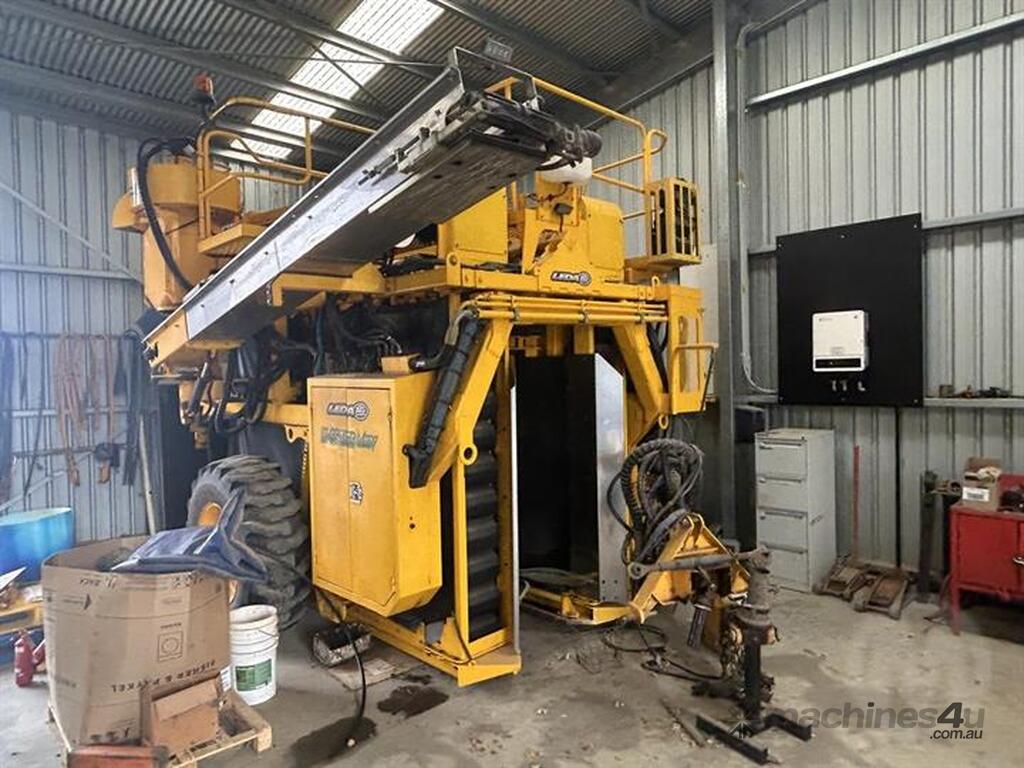 Used leda 1200 SERIES Combine Harvester (1122170) - Listed on Machines4u