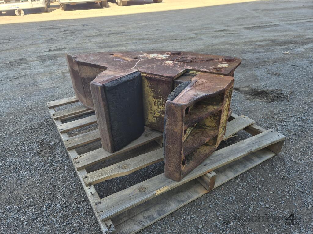 Used Harrybuilt Engineering Platypus Sliding Jaw Construction Equipment ...