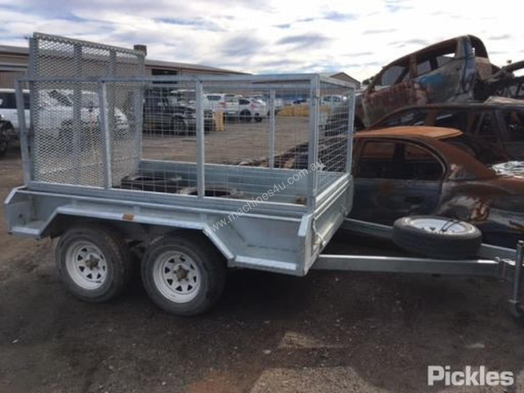 Buy Used Trailer 2017 Eagle Enclosed Trailers in , - Listed on Machines4u