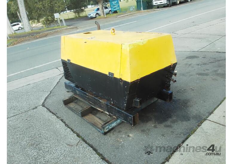 Used 1994 compair 130cfm Zitair Kubota powered skid mounted Towable ...