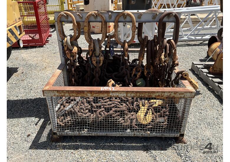 Used Lifting Cage and Chains Lifting Equipment (1076771) - Listed on ...