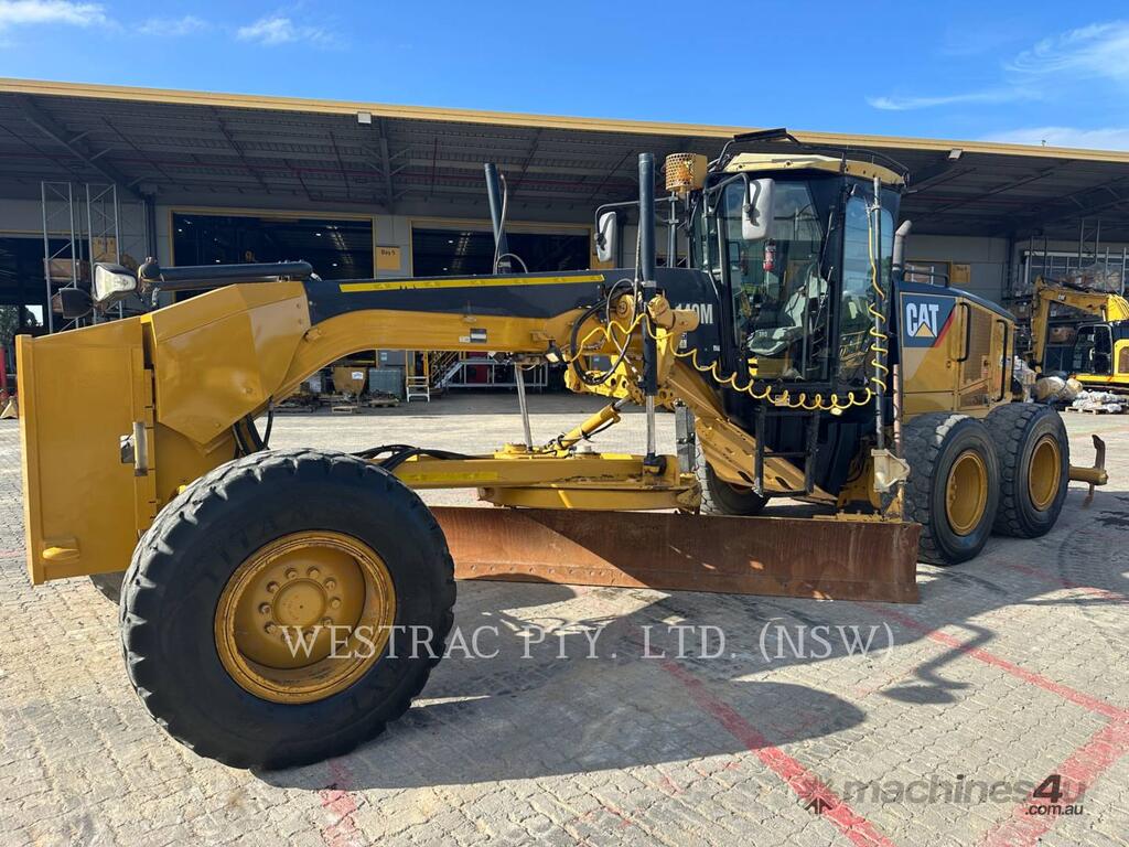 Used 2010 CAT 140M Grader (1093671)