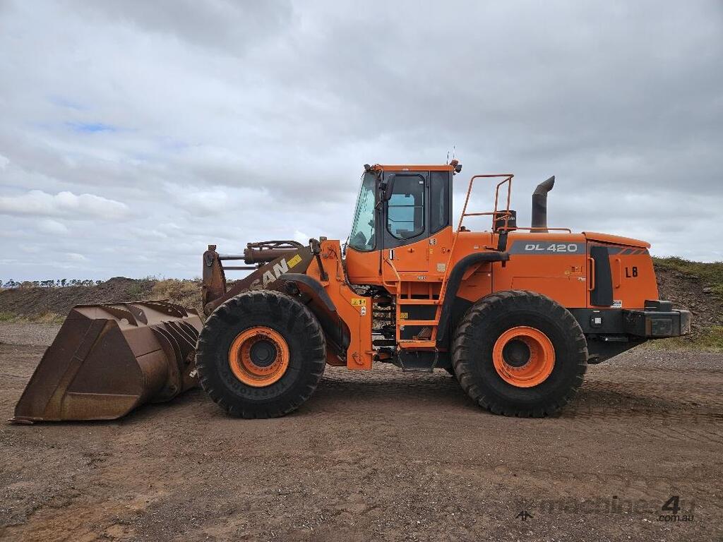 Used 2018 doosan DL420 Wheel Loader (1129271)