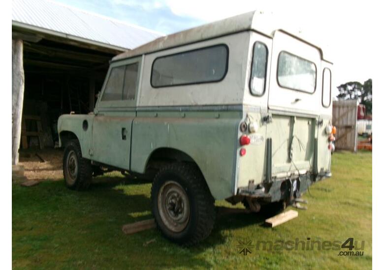 Buy Used 1976 land rover 1976 Land Rover Series 2 Hardtop Light ...
