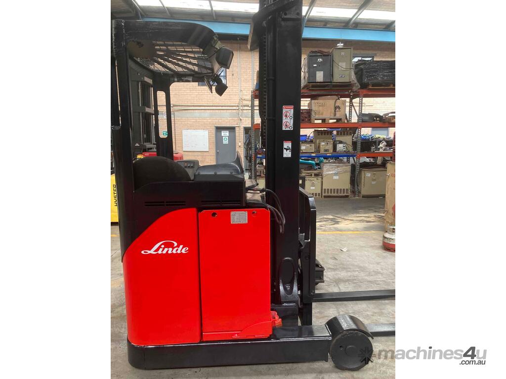 Used Linde Linde R14 8 2m sit down reach trucks Late model low hours ...
