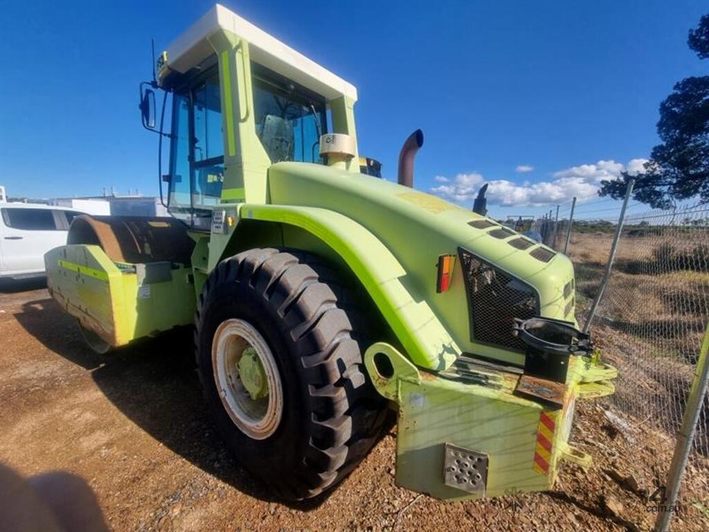 Used 2012 ammann 2012 AMMANN ASC 200 ROLLERS in , - Listed on Machines4u