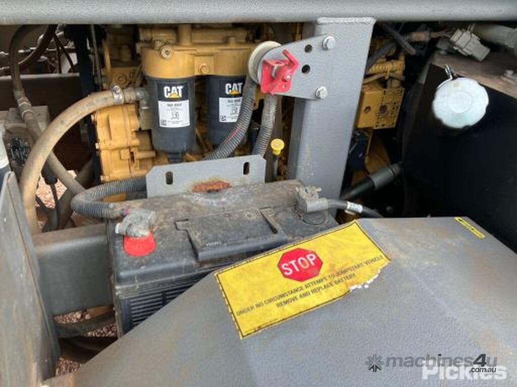 Used 2018 Orchard-Rite 2018 Orchard-Rite Bullet II Tree Shaker Day Cab ...