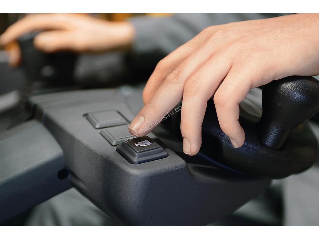 New jungheinrich ETV320 Reach Trucks (677673)