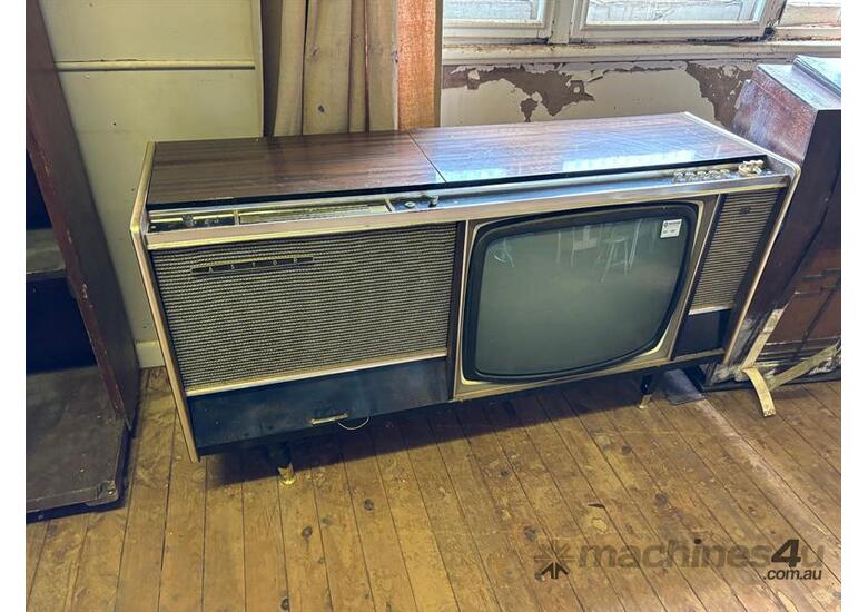 Used ASTOR TV STEROPHONIC RADIO-GRAM & BERLE UPRIGHT RADIO ASTOR TV ...