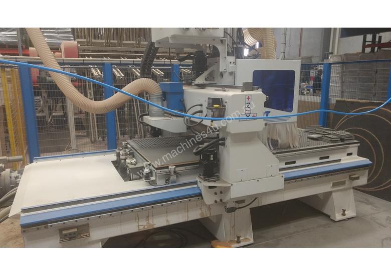 Used 2015 leda Flat Bed Router Complete Door or Bench Table Top ...