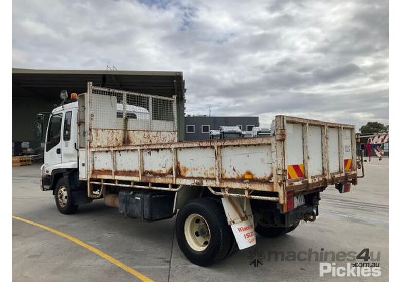 Buy Used Isuzu FRR500 Wrecking 12-14 Tonne Trucks in , - Listed on Machines4u