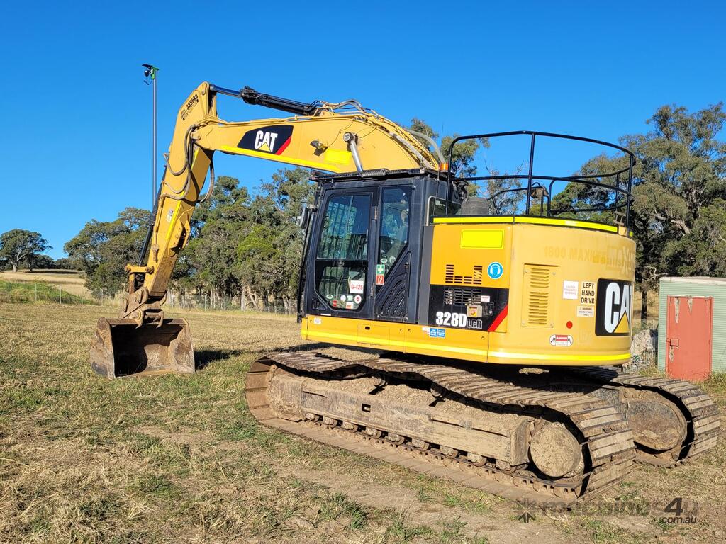 Used 2011 Caterpillar 328 DLCR Excavator in UNANDERRA, NSW