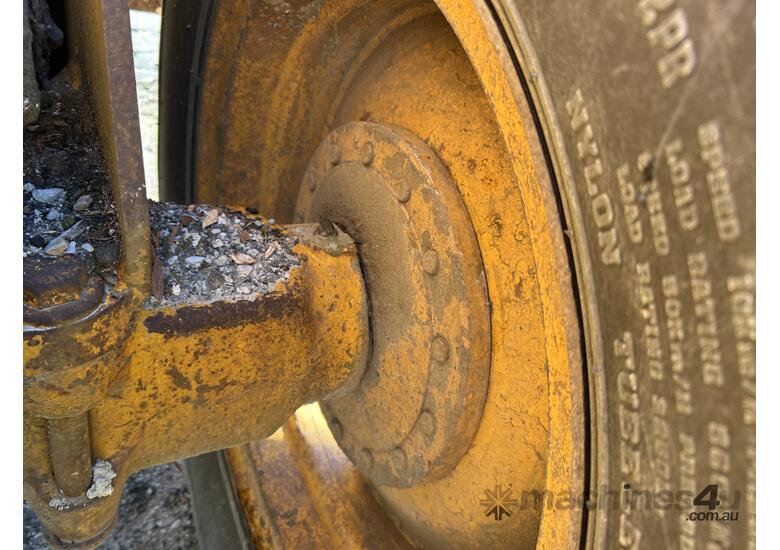 Used 1984 John Deere 1984 John Deere 444C Articulated Wheel Loader ...