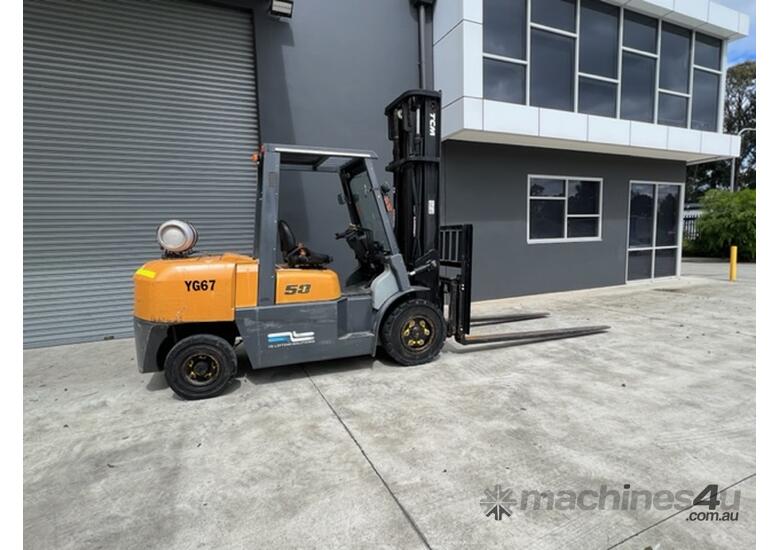 Used 2011 tcm FG50T9 Counterbalance Forklifts in , - Listed on Machines4u