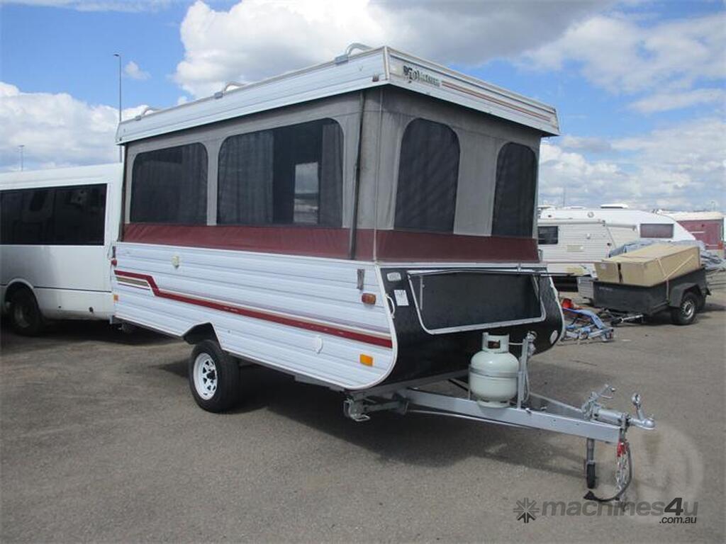 Buy Used goldstream Goldstream Gold Crown Trailers in , - Listed on ...