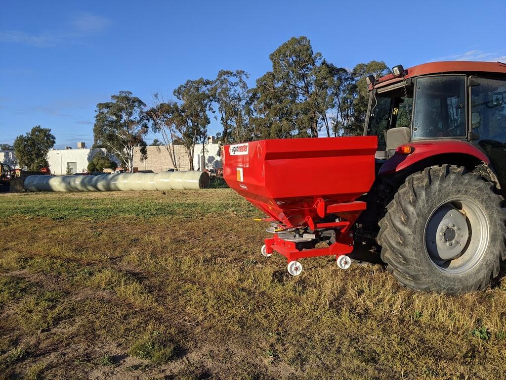 New 2025 Farmtech FS2 1400 3PL Tractor Attachments (909575)