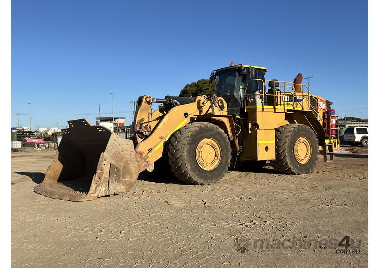 Used 2015 Caterpillar 2015 Caterpillar 988K Construction Equipment in ...