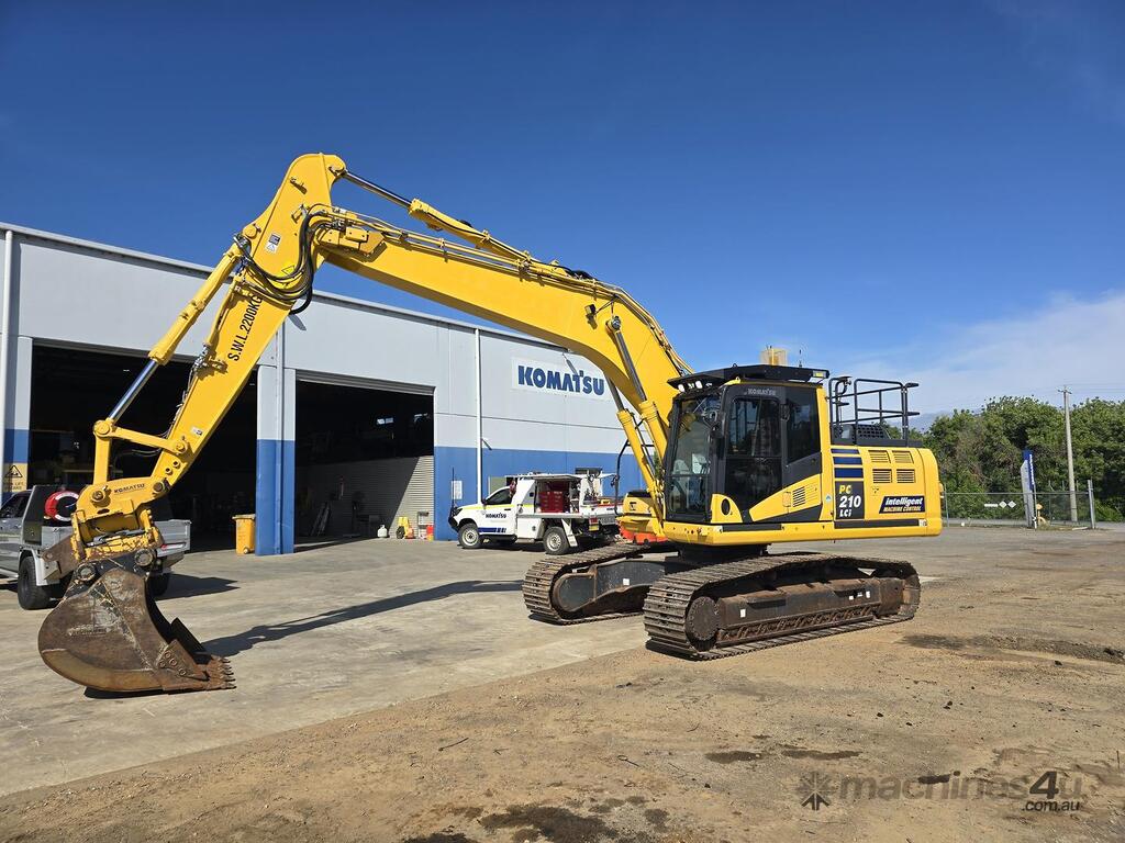 Used 2018 komatsu PC210 LCi-10 Excavator (1052676)