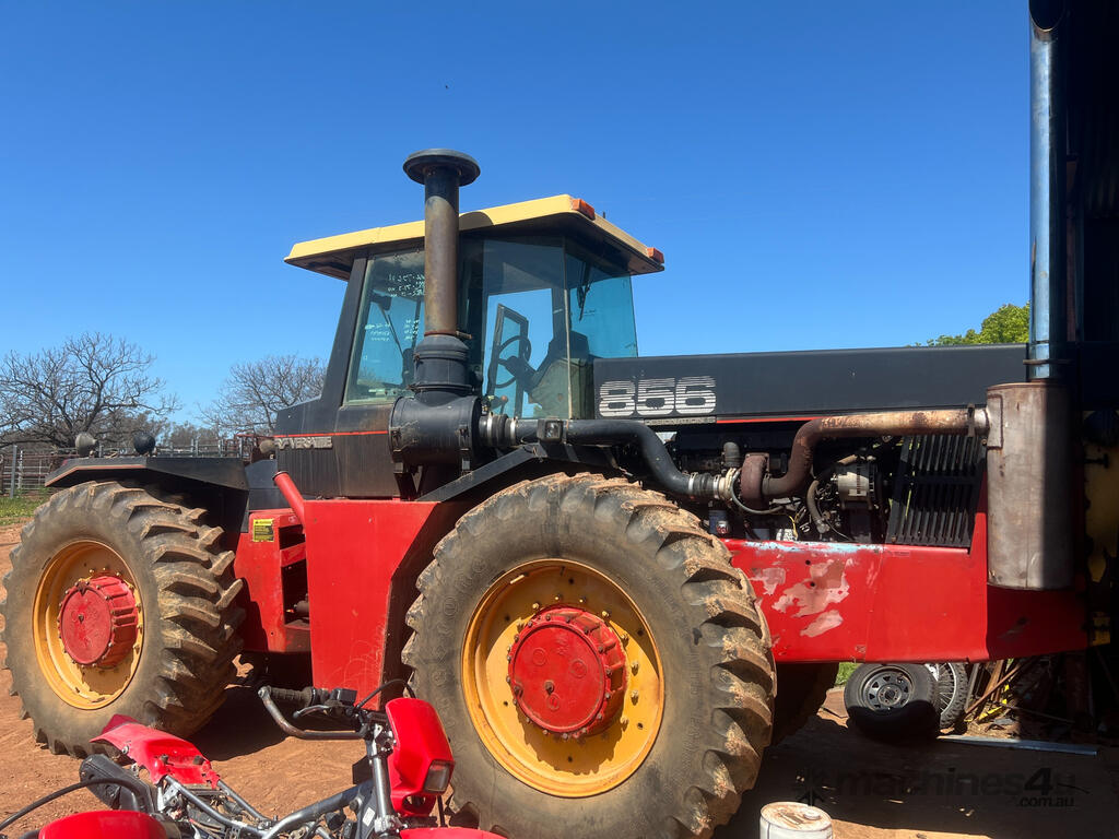 Used 1985 versatile 856 Tractors in LAKE ALBERT, NSW