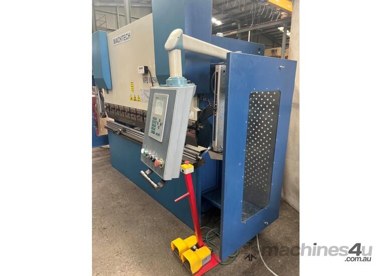 Used machtech MACHTECH WPB 80-2500D Press brake 80t x 2500mm with Delem ...