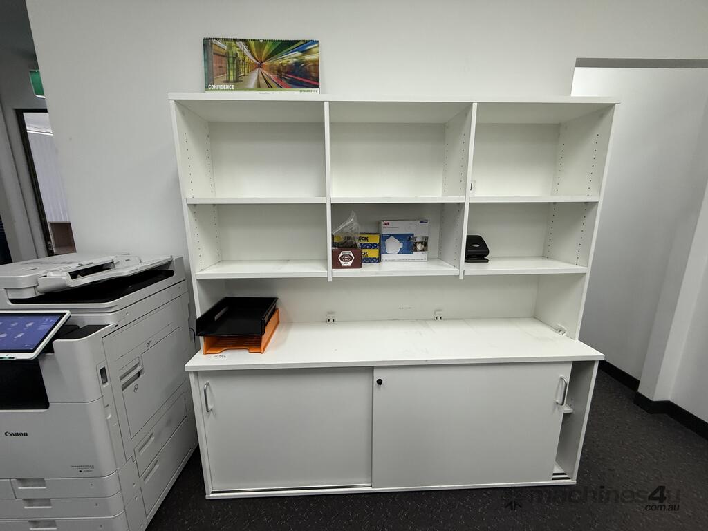 Used Display Unit Including Contents (1098376) - Listed on Machines4u