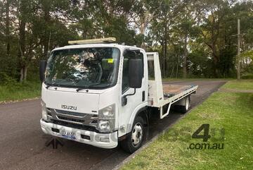 Tilt Tray Trucks for Sale - New & Used Available | Machines4U