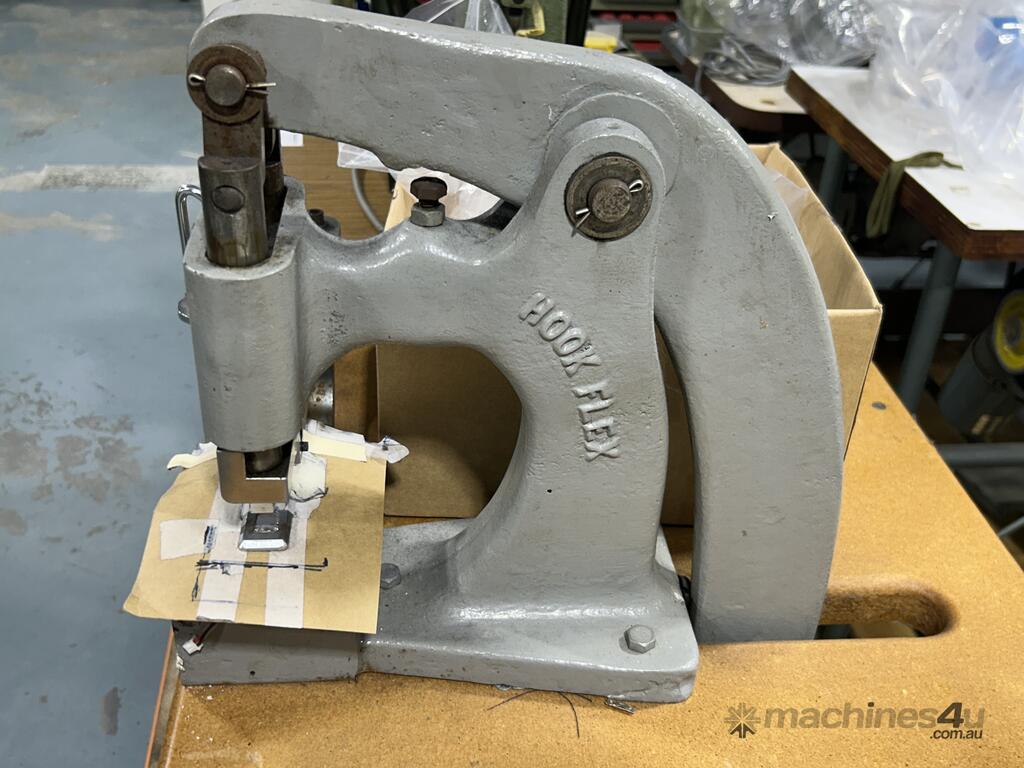 Used Hook Flex Rivet Press (1179976)