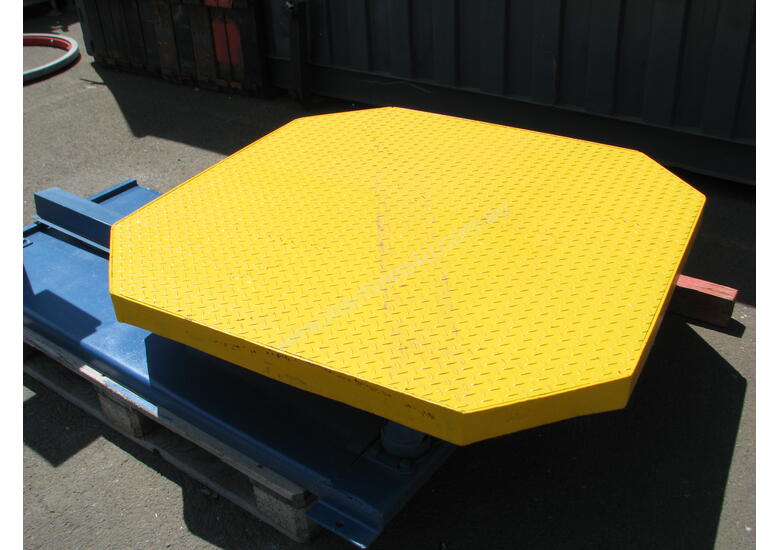 Used Not Specified Unknown Motorised Pallet Turntable - 1235 x 1235mm ...