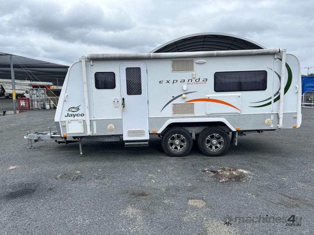 Buy Used 2011 jayco EXPANDA OUTBACK Caravan Trailer in MILPERRA, NSW