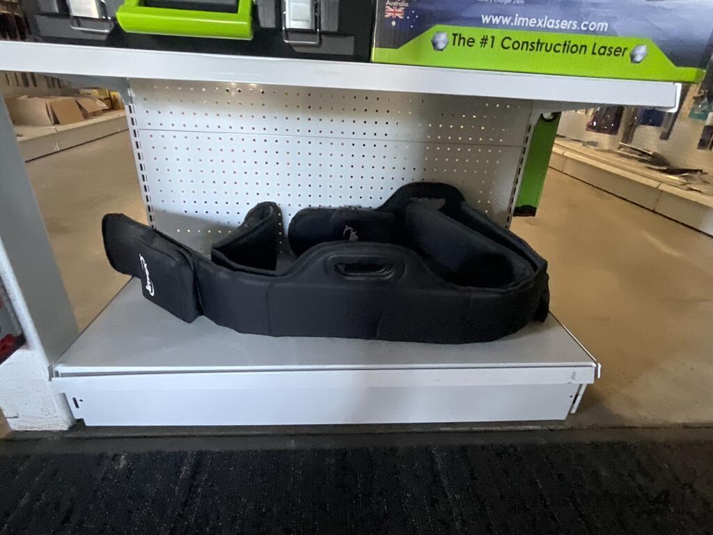 Used Miscellaneous Contents on Shelves Only (1098377)