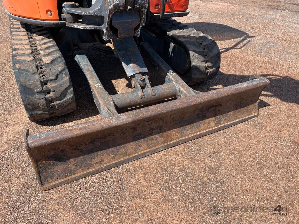 Used Hitachi Hitachi ZX27U-3F Excavator Rubber Tracked Excavator ...