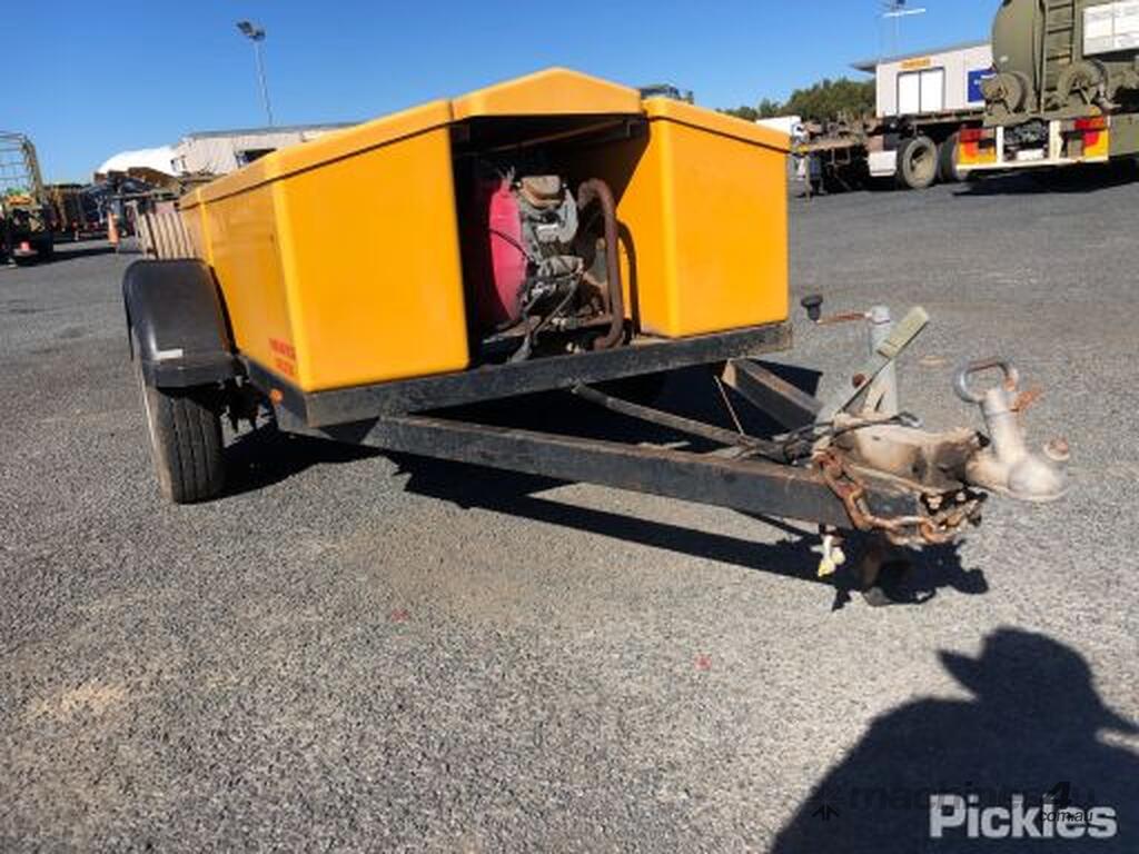 Buy Used seca 1995 Classic Trailers Seca Trailers in , - Listed on ...