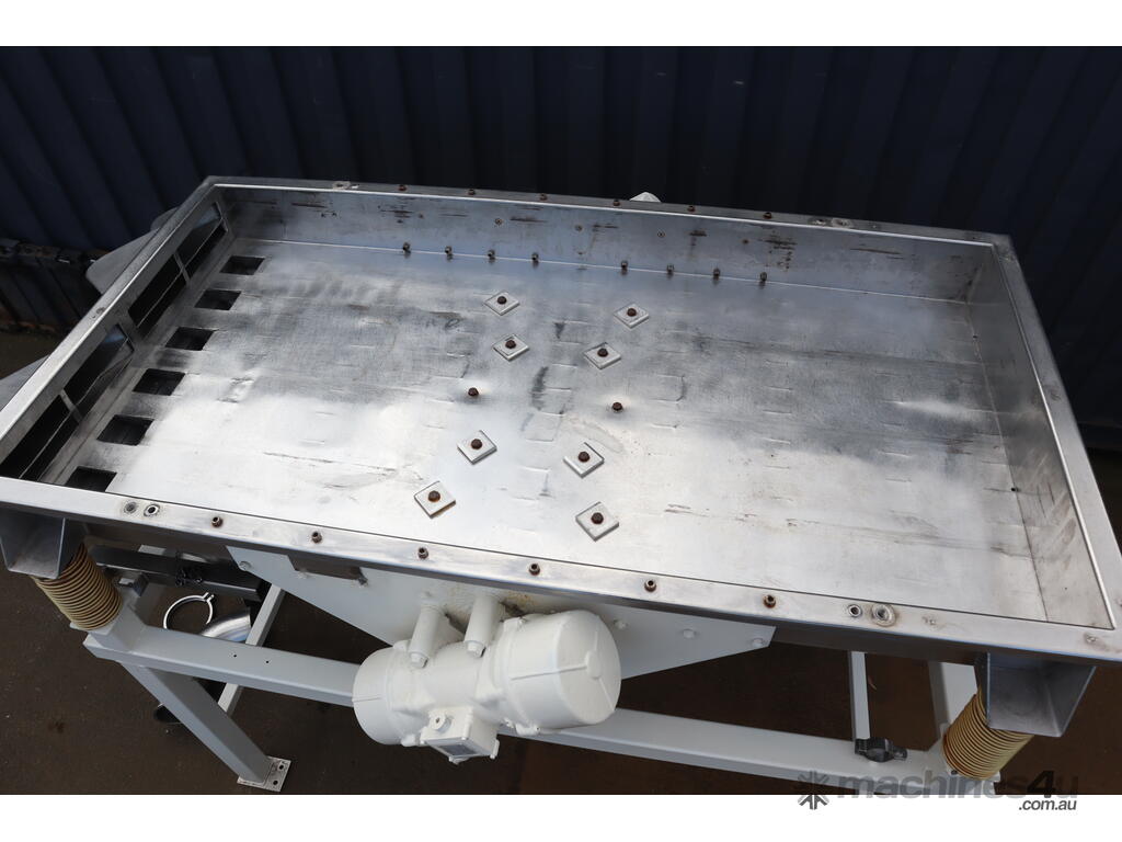Used Maseto Large Vibrating Vibratory Feeder Sieve Shaker Table ...