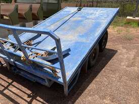 Buy Used 2023 Custom Tray Top Trailers (1203079)