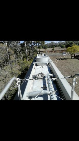 Buy Used 1993 tieman TRI-AXLE TANKER Truck Water Tanks in , - Listed on ...
