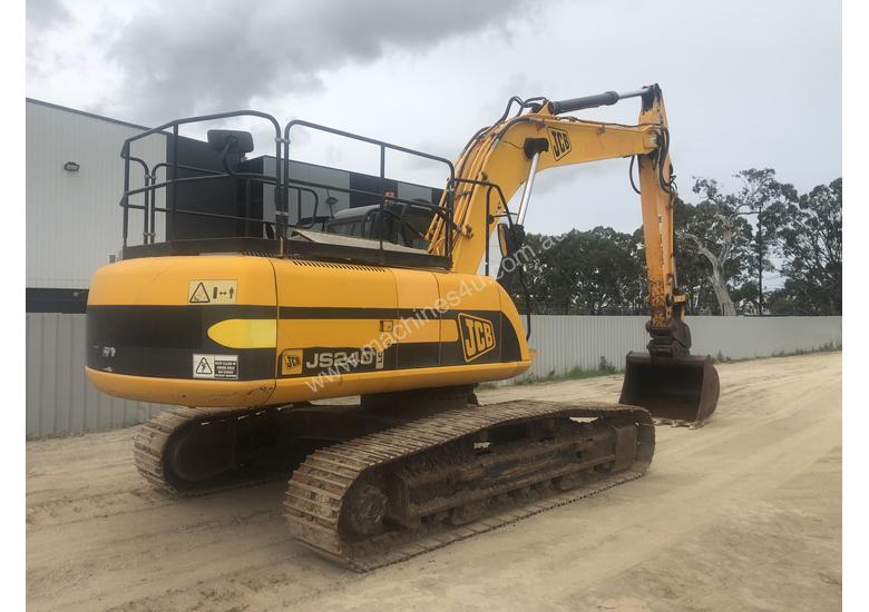 Used 2008 jcb JS240 Excavator in , - Listed on Machines4u