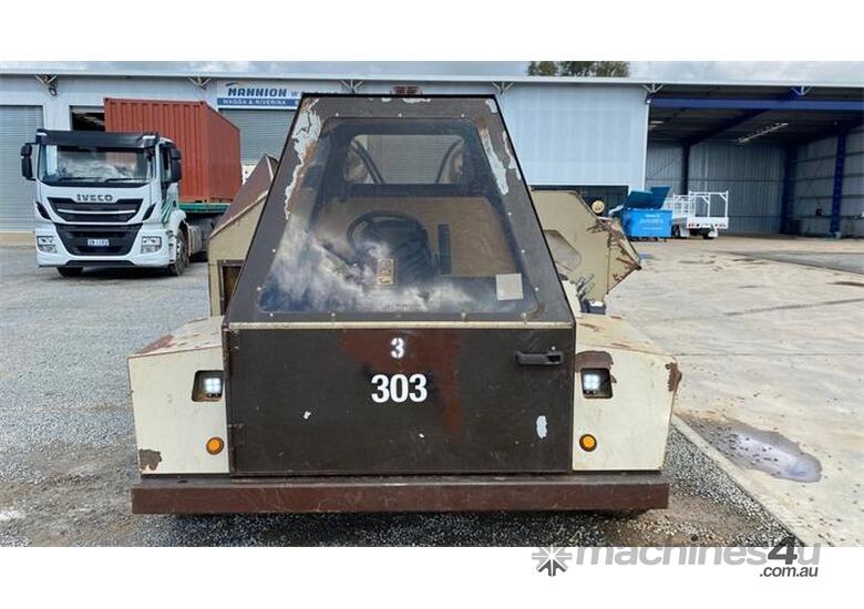 Used Jack Rabbit Jack Rabbit 400-180 Self Propelled Nut Harvesters in ...