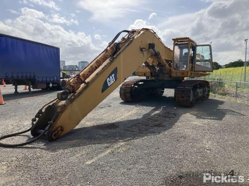 Caterpillar Excavator 375